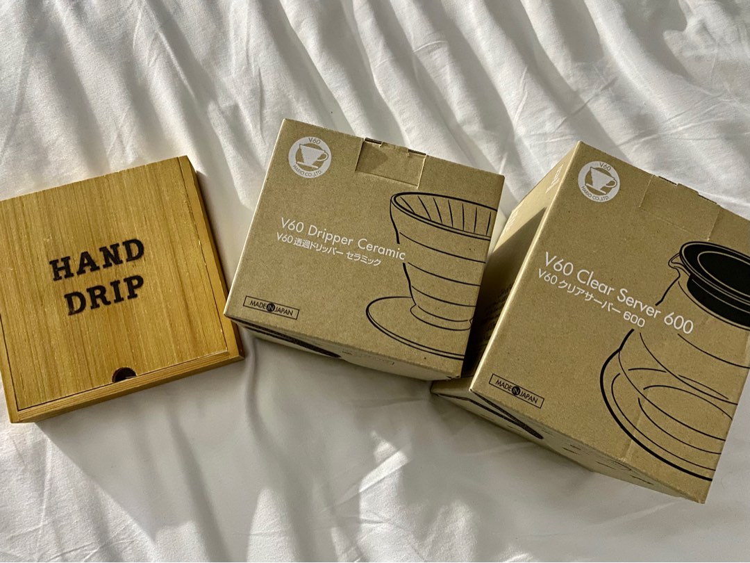 Hario V60 Coffee Maker Set (Dripper & Server) - White, Furniture & Home ...