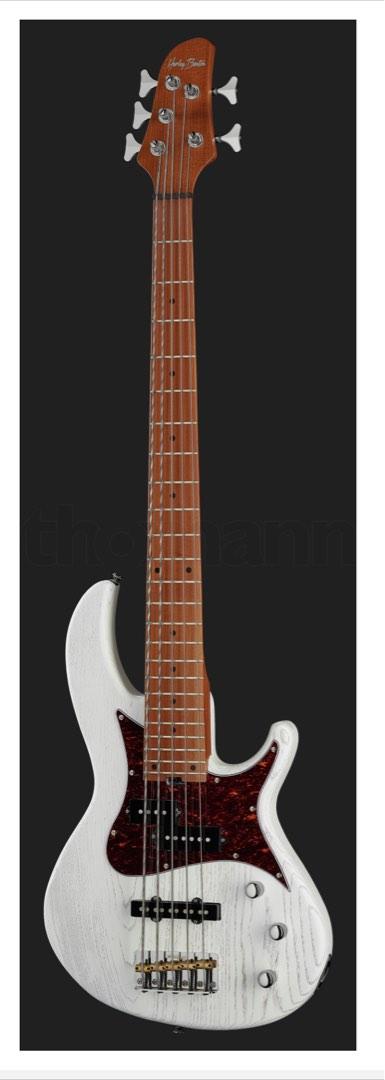Harley Benton JP-55OP White 5 string bass guitar, Hobbies & Toys, Music ...