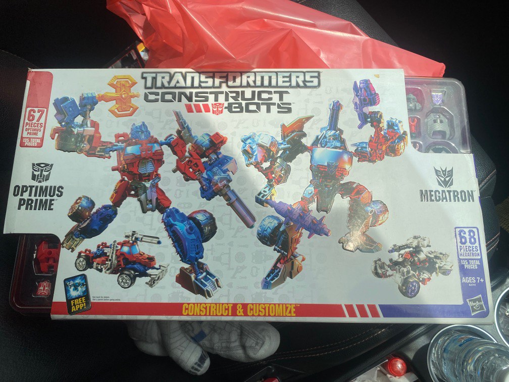 Hashbro Transformers Construct Bots Optimus Prime & Megatron, Hobbies ...