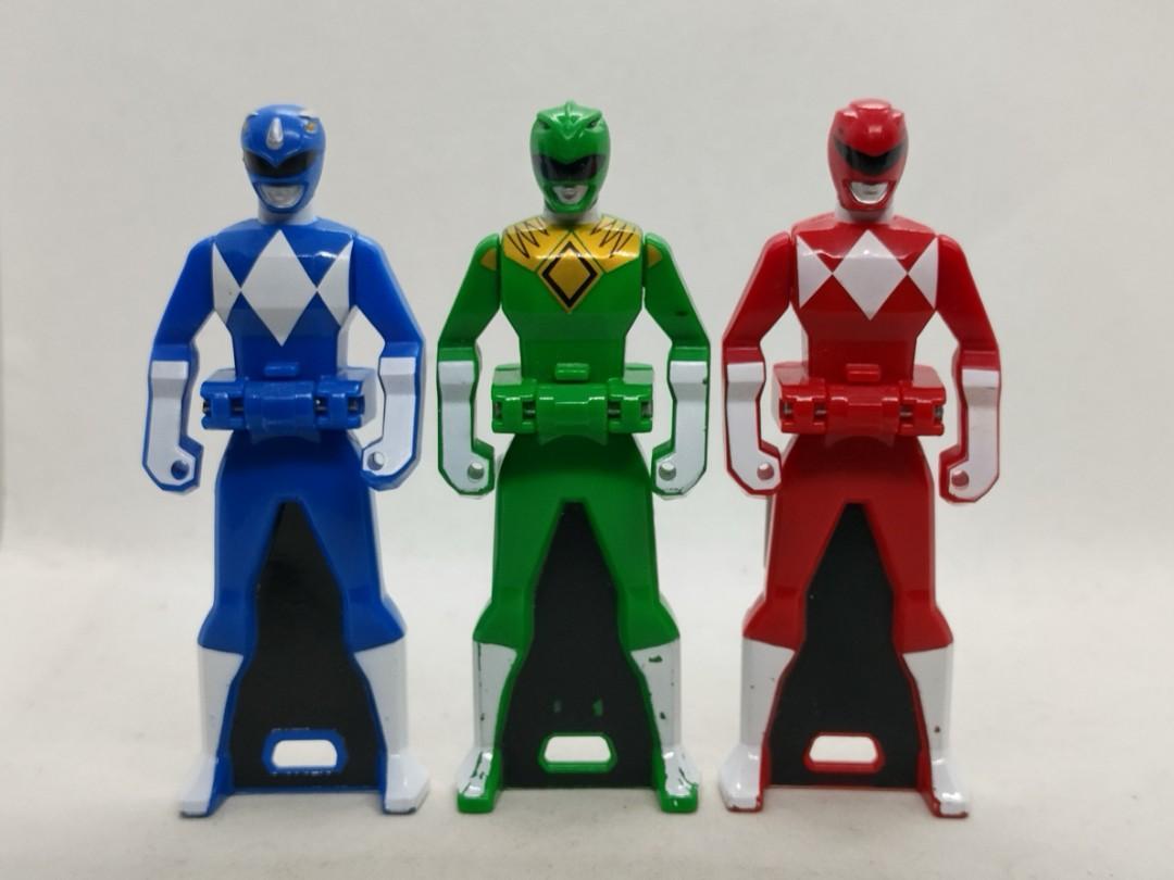 Kaizoku Sentai Gokaiger - Ranger Key - Kyoryu Sentai Zyuranger ...