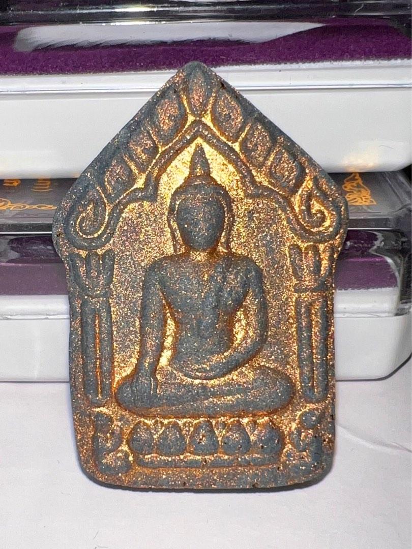 Khun Paen prai mae thongkam v2 thai amulet, Hobbies & Toys, Memorabilia & Collectibles ...