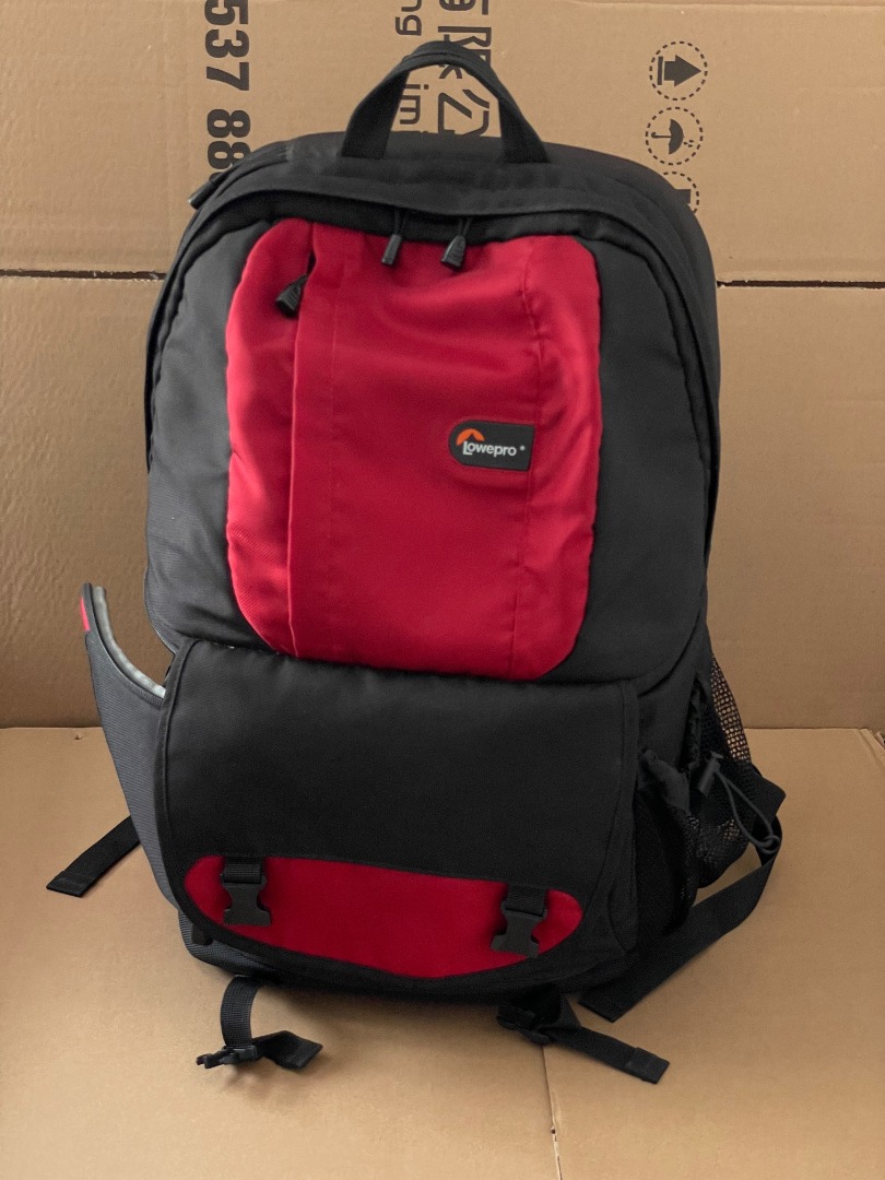 Lowepro Fastpack 250 DSLR/Laptop Camera Backpack Bag Red Black Water ...