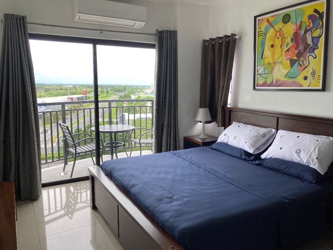 Luxury condo 1 bedroom near Clark Don Juico gate, Property, Rentals ...