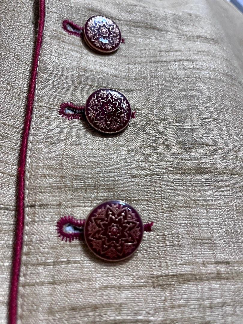 Luxury Gold Shirvani Set, Women's Fashion, Dresses & Sets, Traditional ...