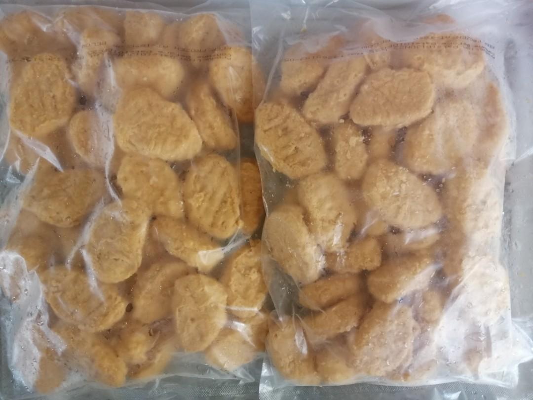 Mcdo legit chicken nuggets 1kilo, Food & Drinks, Packaged & Instant ...