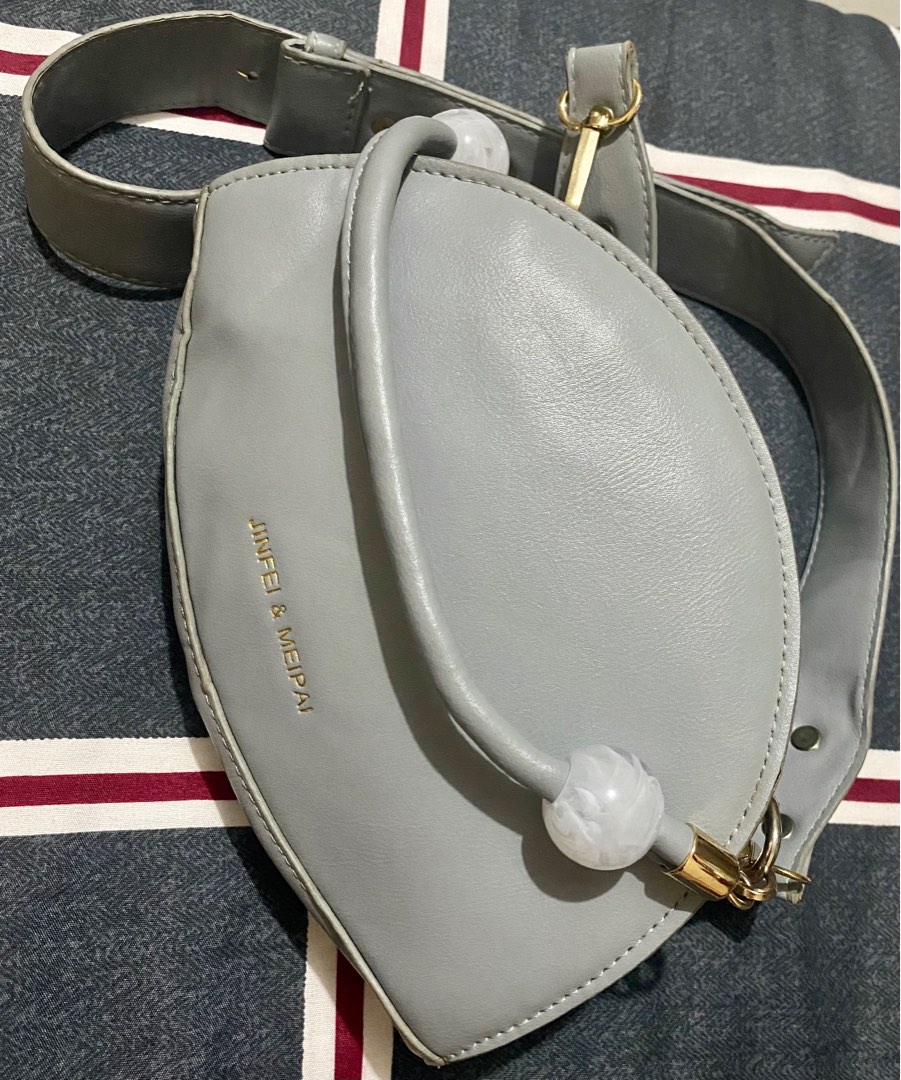 mini grey bag, Women's Fashion, Bags & Wallets, Shoulder Bags on Carousell