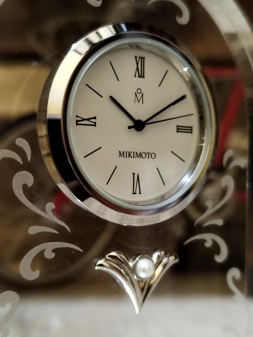 MIKIMOTO International Quartz Glass Table Clock, Furniture & Home ...