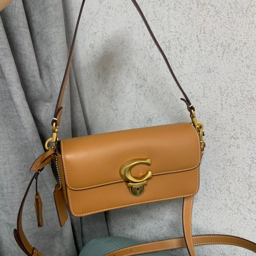 Original Coach studio ce331 banquette crossbody, Luxury, Bags & Wallets on Carousell