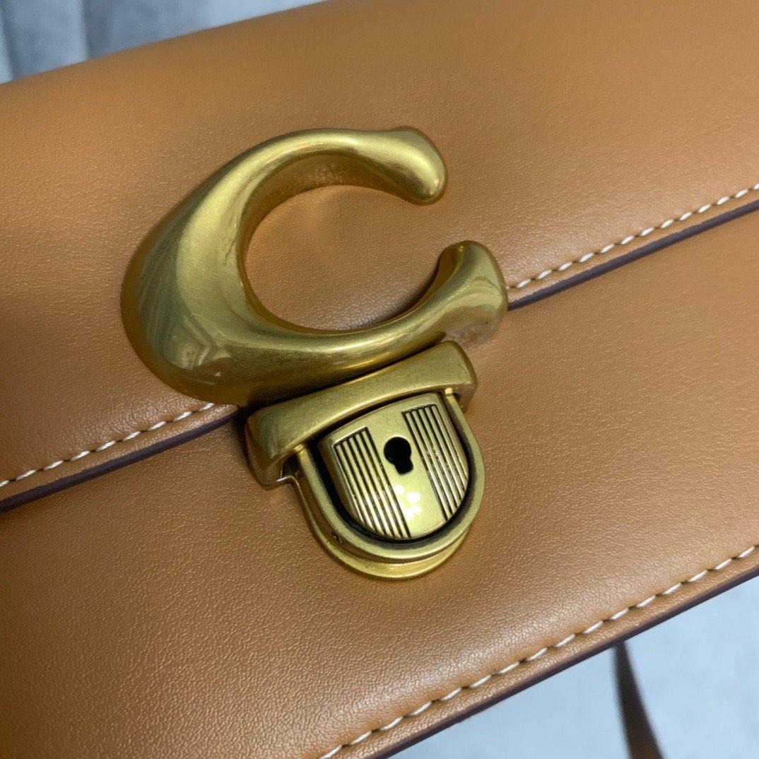 Original Coach studio ce331 banquette crossbody, Luxury, Bags & Wallets ...