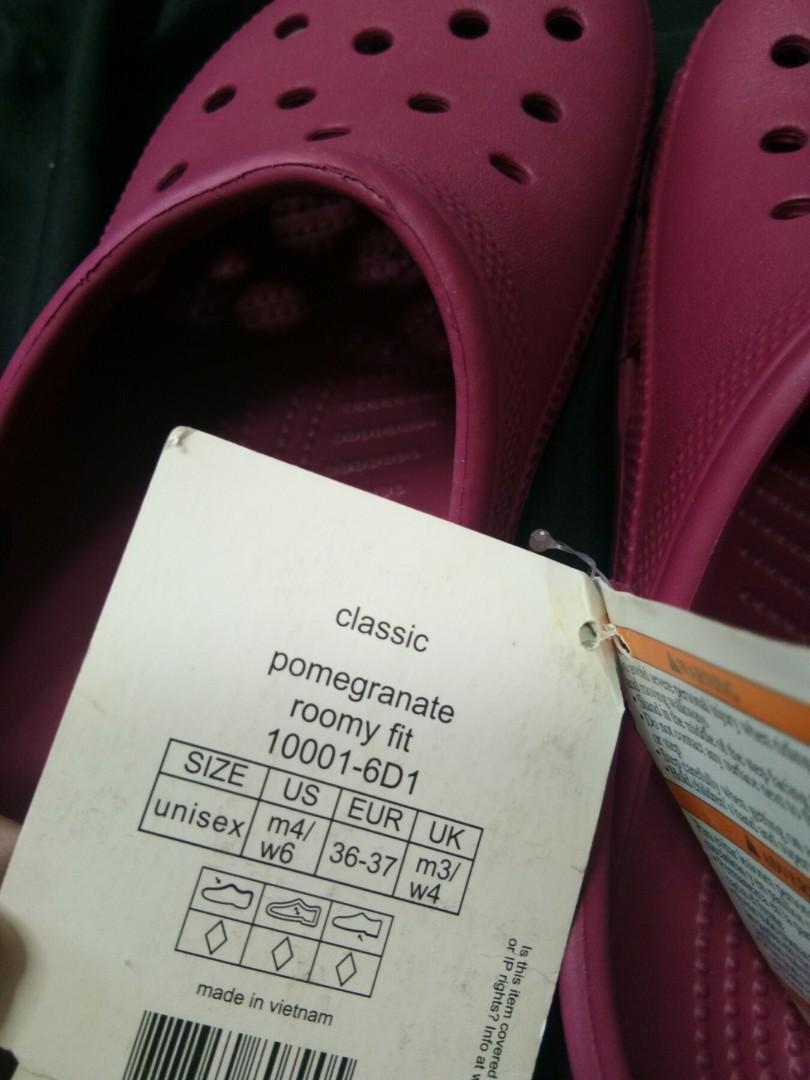 Original Crocs Classic Clogs (Pomegranate), Women's Fashion, Footwear ...