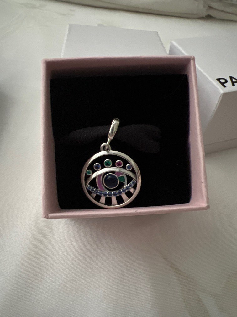Pandora ME Eye Medallion, Women's Fashion, Jewelry & Organisers ...