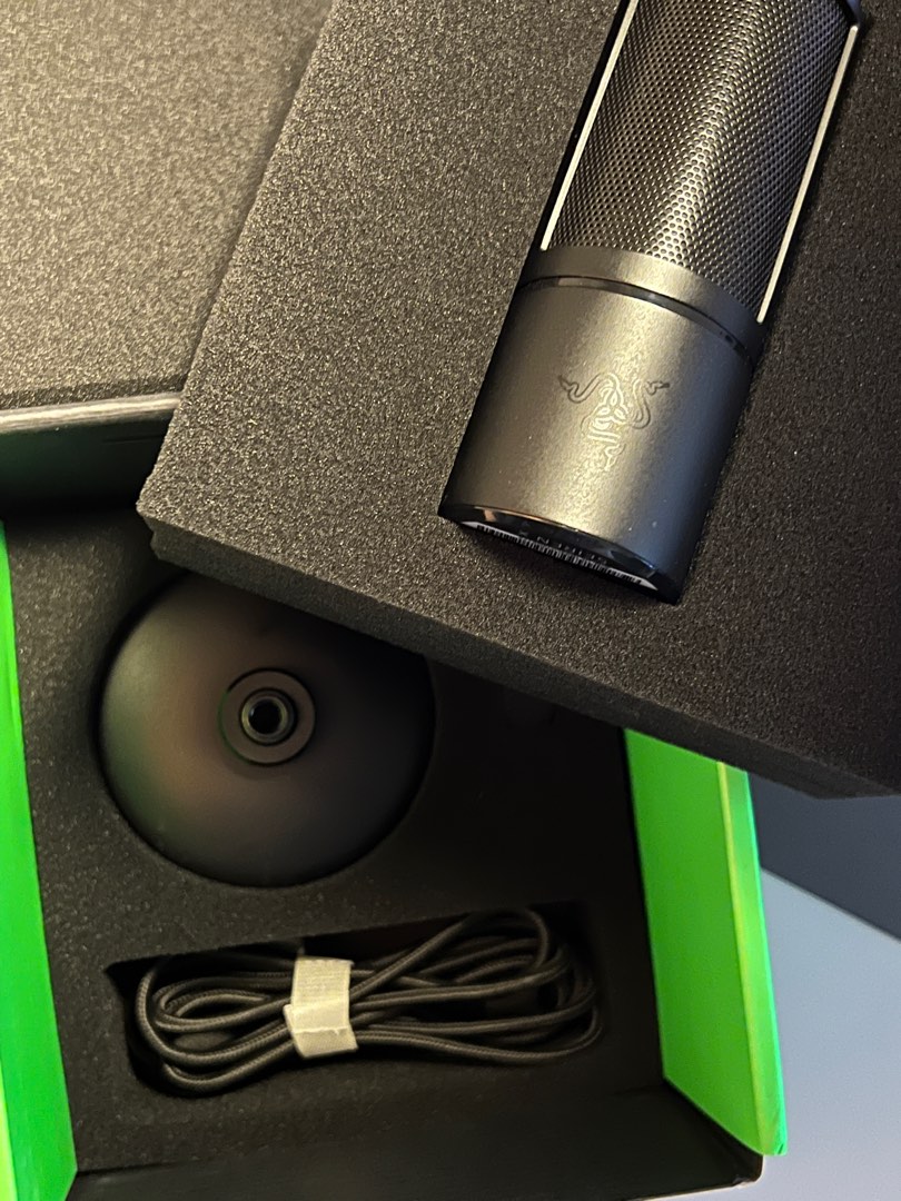 Razer Microphone Seiren X, Audio, Microphones on Carousell
