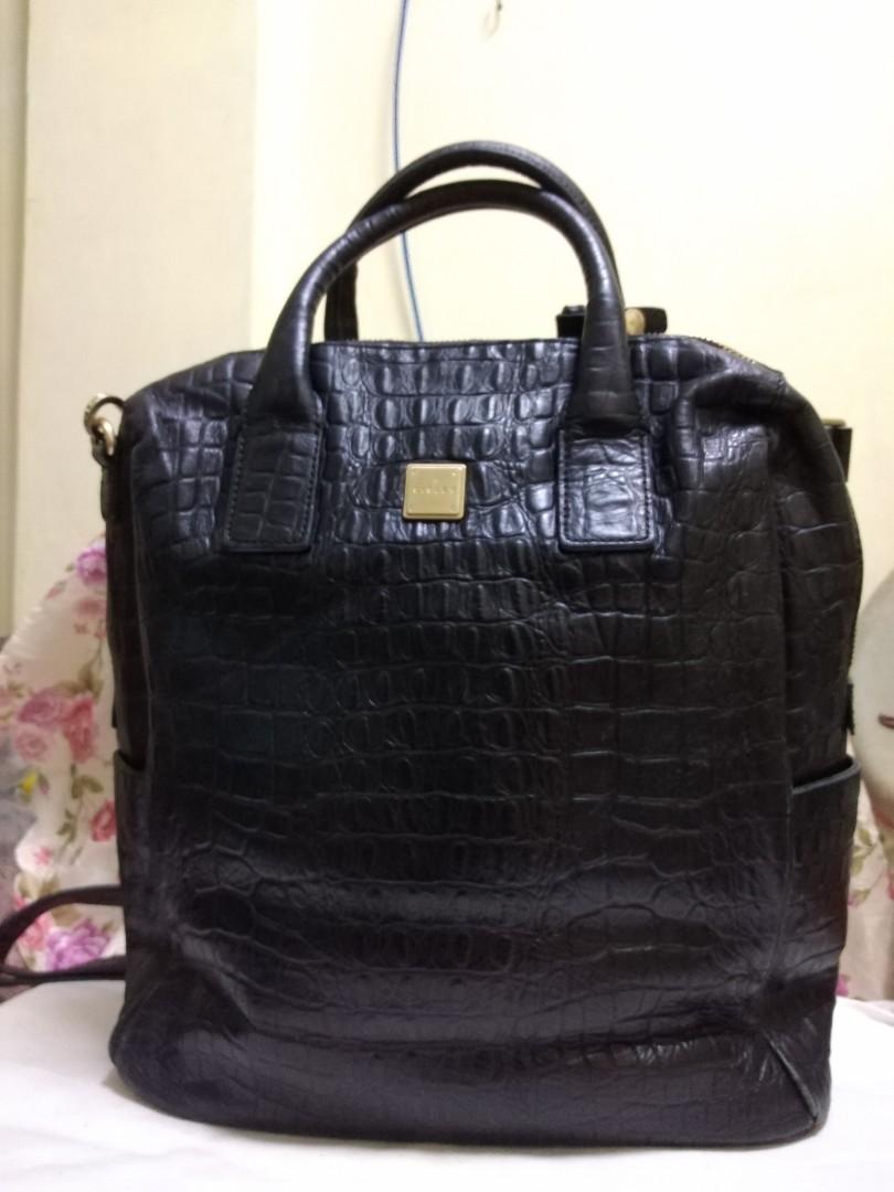 SISLEY 3 in 1 leather bag, Luxury, Bags & Wallets on Carousell