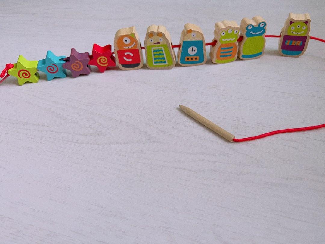 Train motor skill eye coordination Threading wooden animals shape ...