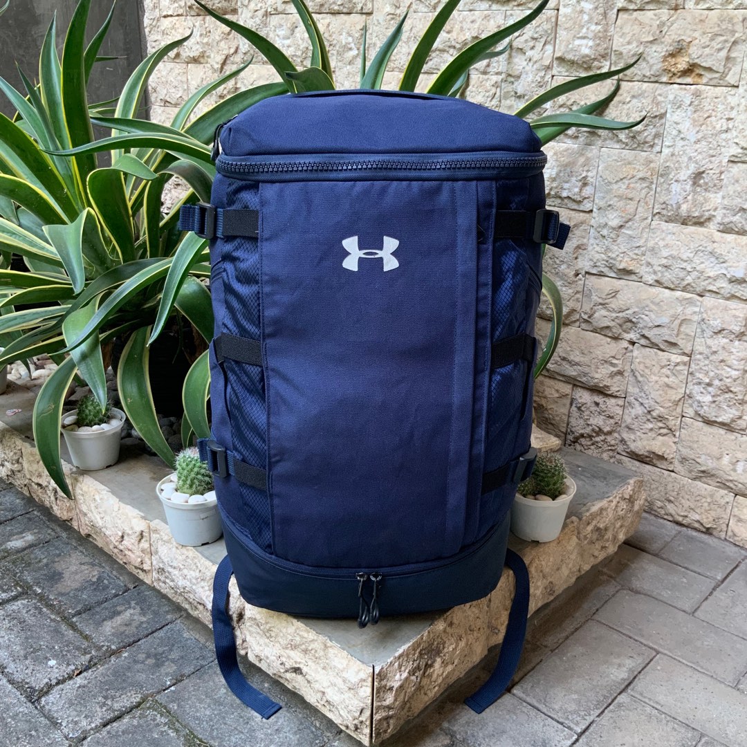 UNDER ARMOUR UA 30L BACKPACK NAVY, Fesyen Pria, Tas & Dompet , Ransel ...
