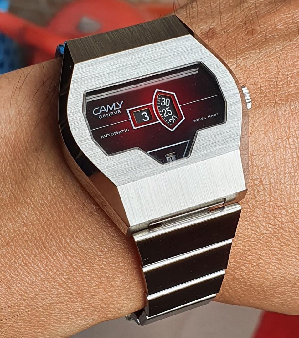 Vintage Camy Jump hour watch, Luxury, Watches on Carousell