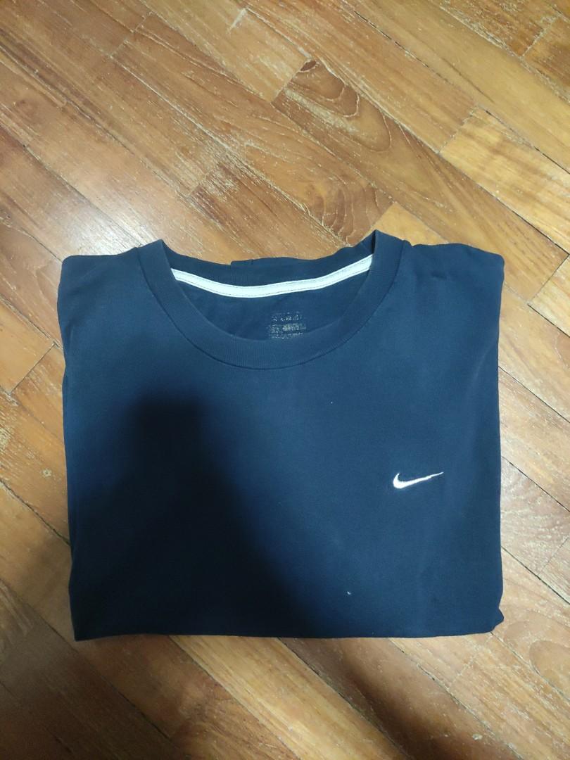 VINTAGE NIKE TICK NAVY BLUE SHIRT, Men's Fashion, Tops & Sets, Tshirts ...