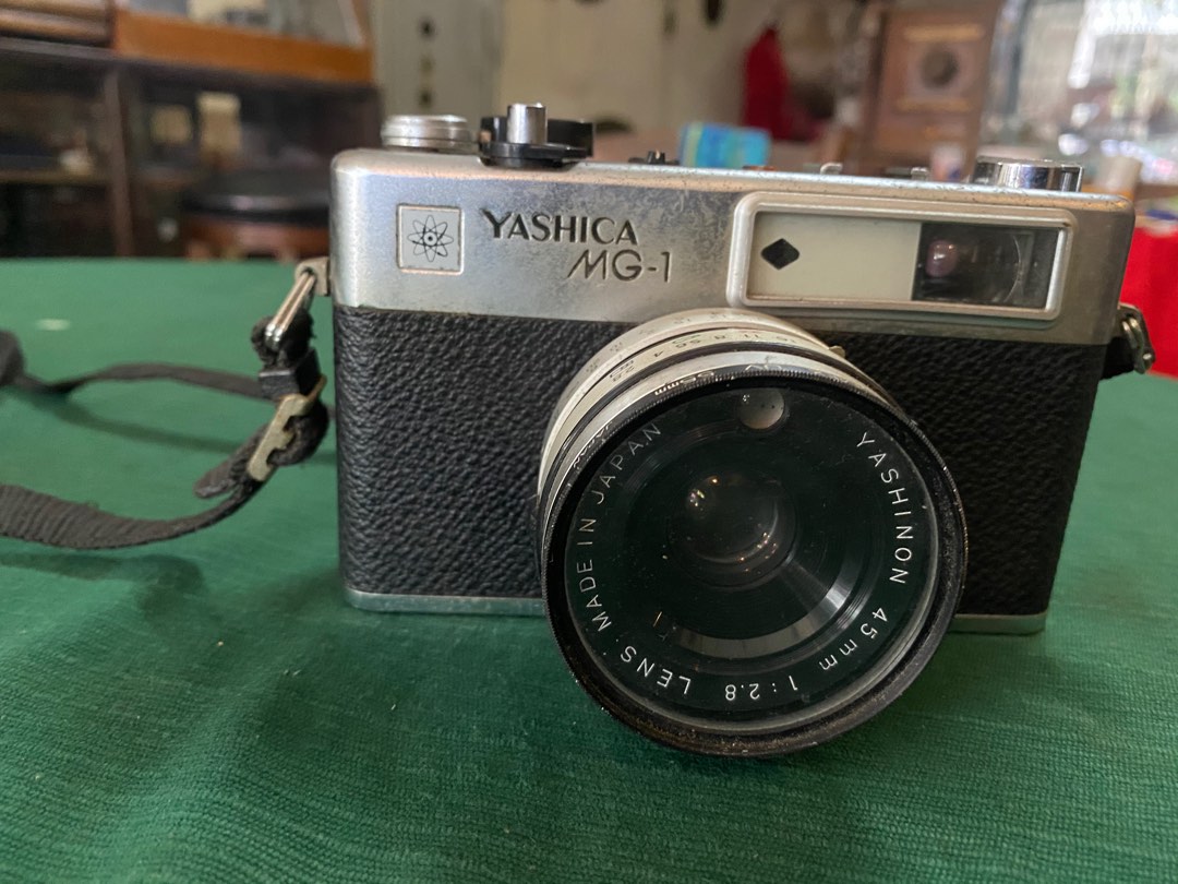 Vintage Yashica MG-1 Camera, Hobbies & Toys, Collectibles & Memorabilia ...