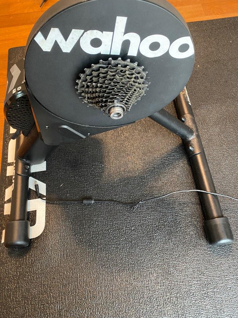Wahoo Kickr Core + Mat, Sports Equipment, Bicycles & Parts, Parts ...