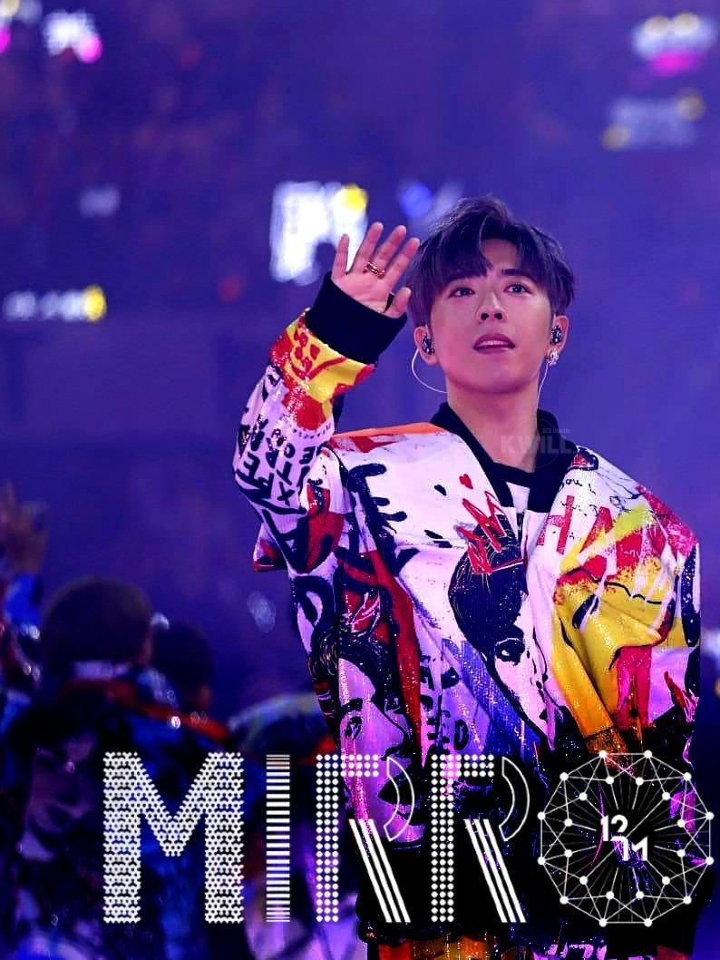 全十種 EDAN LUI ANSON LO DANSON@MIRROR MIRROR.WE.ARE LIVE CONCERT 2022 高畫質加厚防潑水A3 40*30CM 記念應援海報 ...