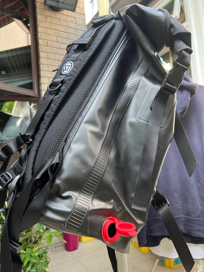 日本 STREAM TRAIL DRY TANK D2 60L 防水背囊 DRY BAG 防水袋, 男裝, 袋, 背包 - Carousell