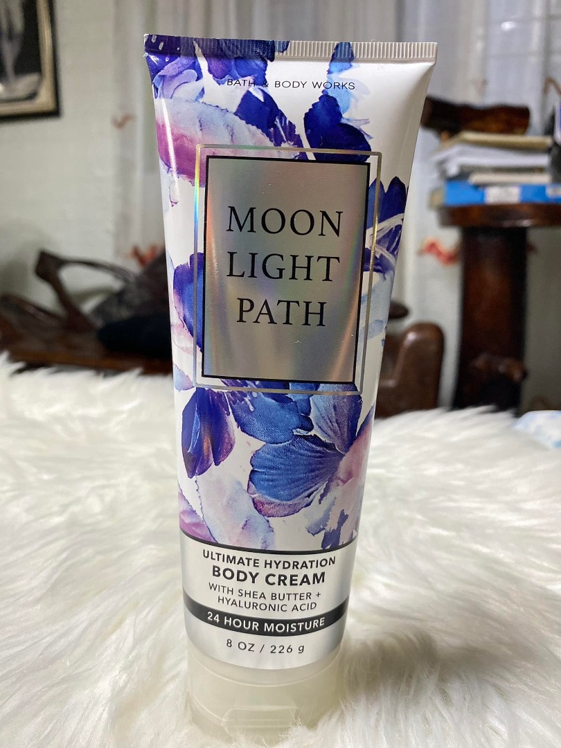 BATH & BODY WORKS BODY CREAM, Beauty & Personal Care, Bath & Body, Body Care on Carousell