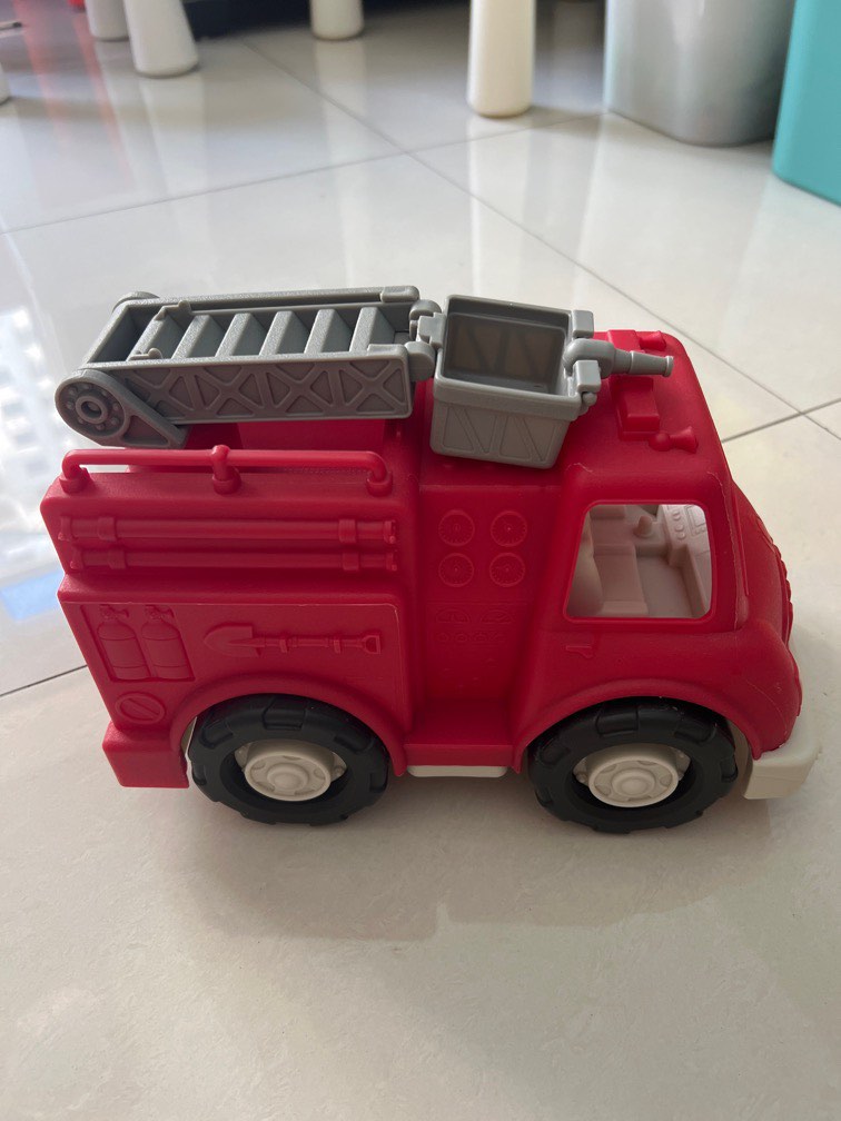 Big Fire Engine Toy Car, Hobbies & Toys, Toys & Games on Carousell