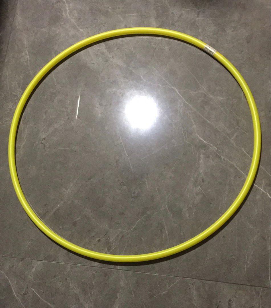Big YELLOW Hula hoops, Sports Equipment, Exercise & Fitness, Toning ...
