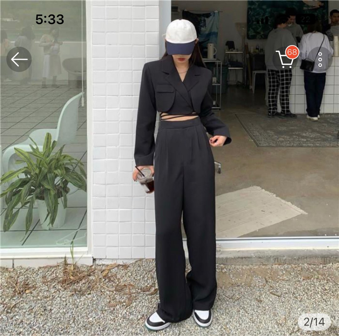 Black Cropped Blazer and Pants Set, Women's Fashion, Dresses & Sets ...