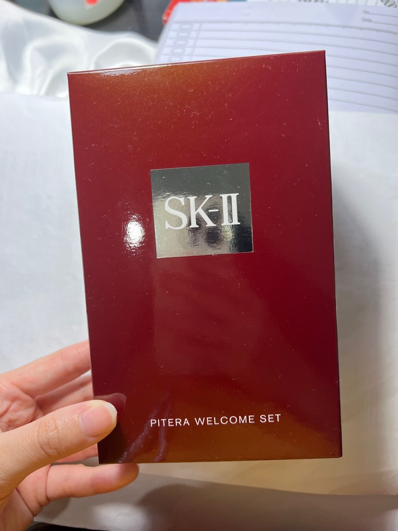 BOX SKII original first experience kit, Kesehatan & Kecantikan, Kulit, Sabun & Tubuh di Carousell