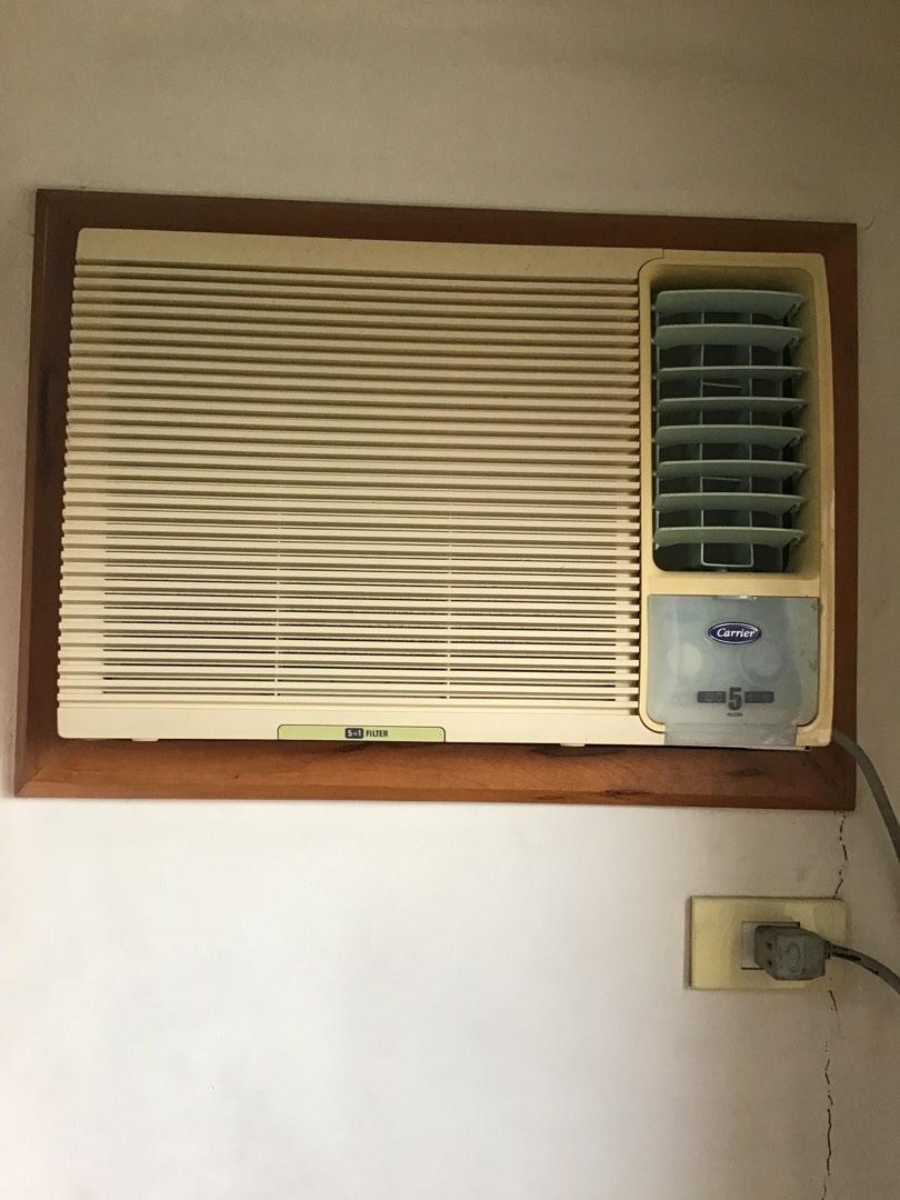 Carrier 1hp aircon (window type), TV & Home Appliances, Air ...