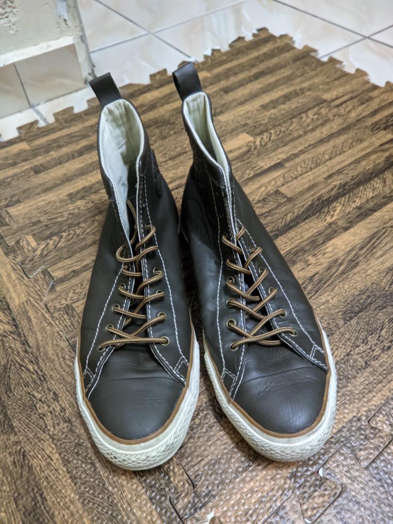 Converse leather, Men's Fashion, Footwear, Sneakers on Carousell