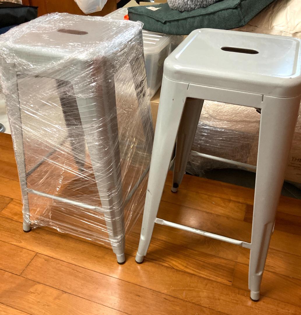 Hip Van Retro Metal Bar Stools (2), Furniture & Home Living, Furniture ...