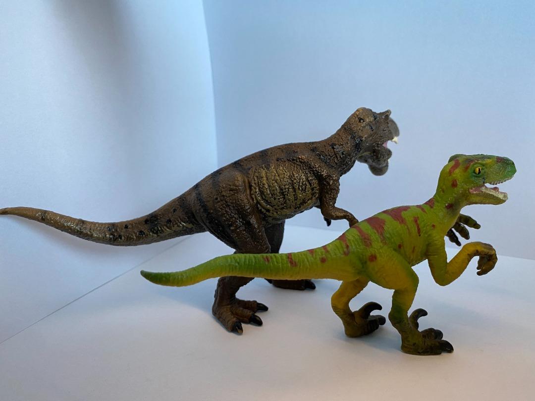 Jurrassic World: T-Rex and Adolescent T-rex, Hobbies & Toys, Toys ...