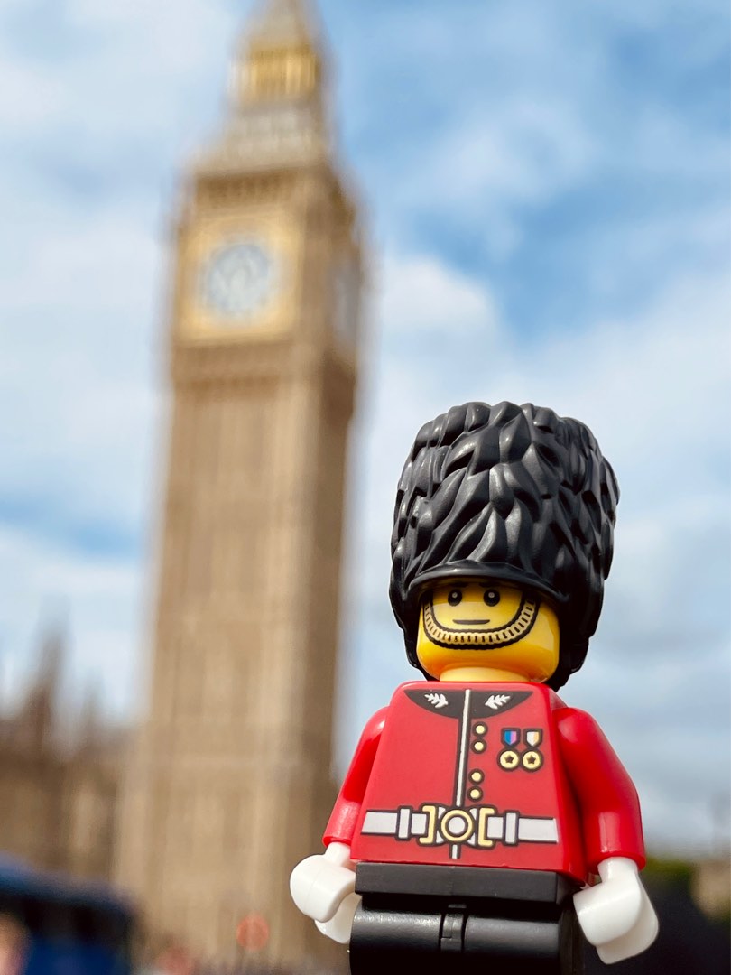 Lego Royal Guard Minifigure, Hobbies & Toys, Toys & Games on Carousell