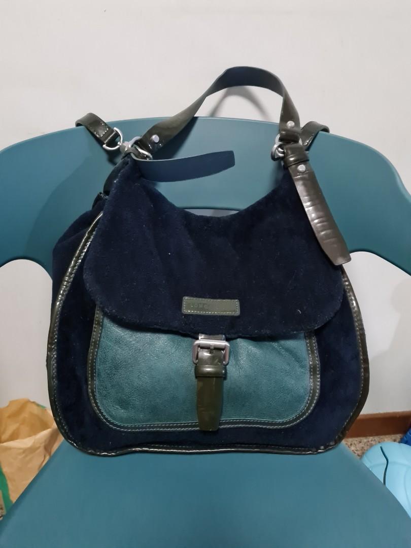 Longchamp Sling bag original from Italy outlet, Women's Fashion, Bags ...