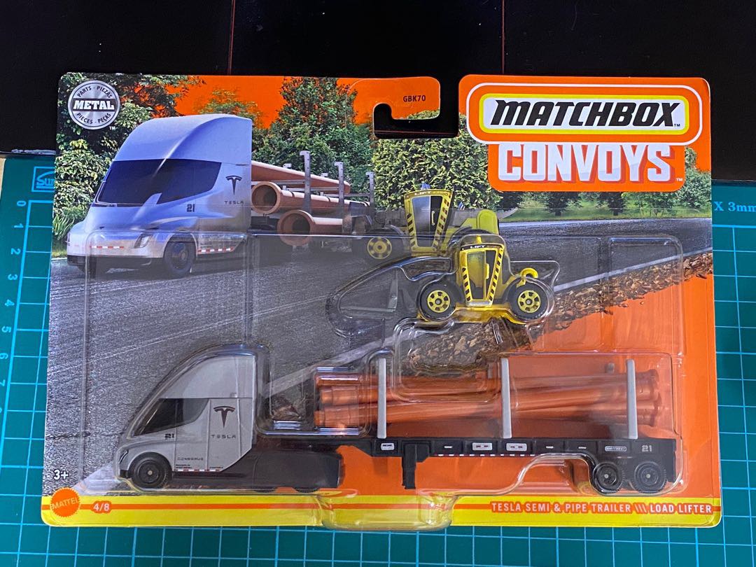 Matchbox Convoys Tesla Semi & Pipe Trailer & Load Lifter, Hobbies ...