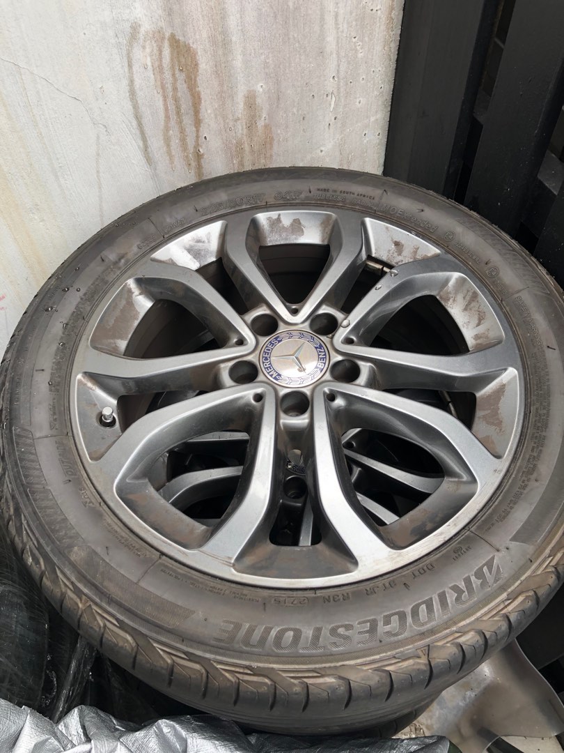 Mercedes Benz C180 tims/tyres and Stock bodykit, Car Accessories, Tyres ...