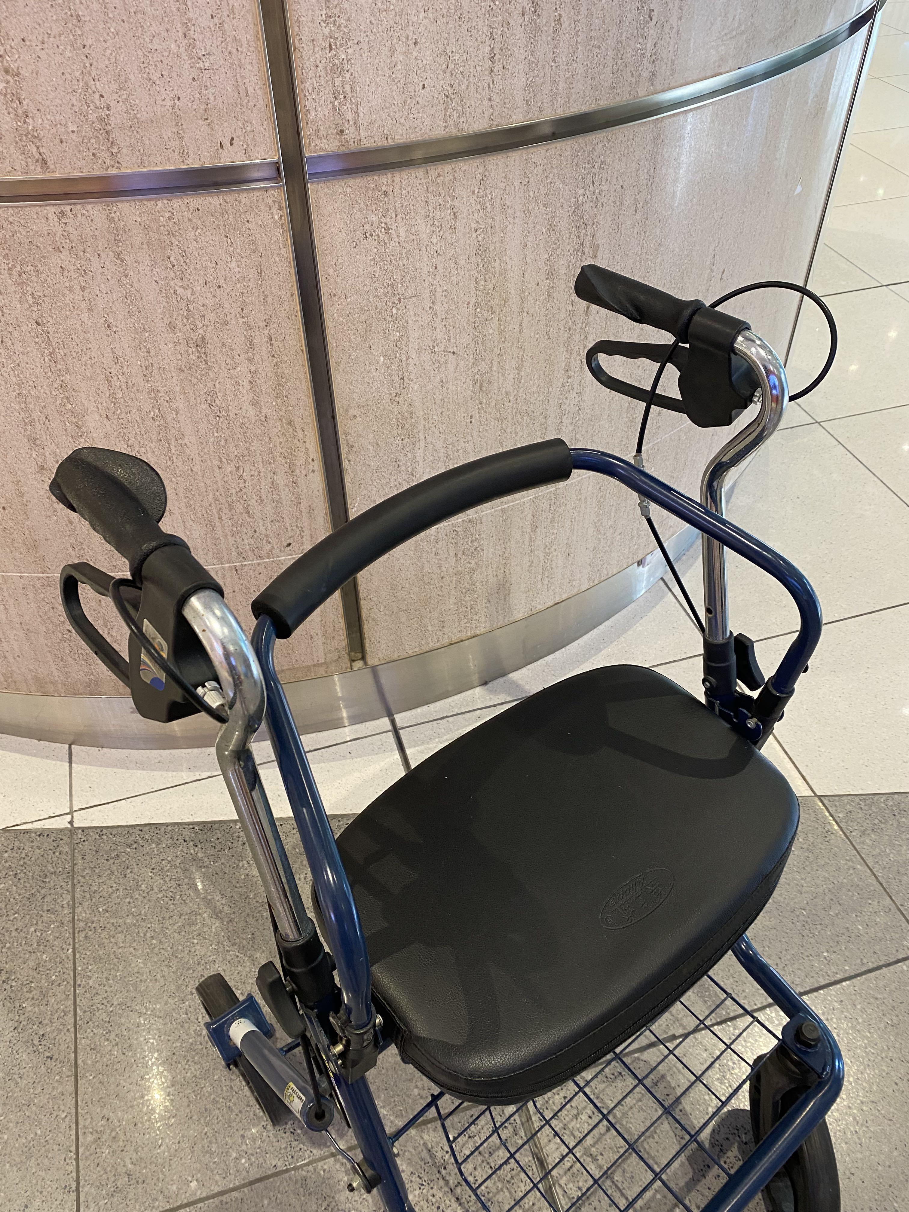 mobility push wheelchair, Health & Nutrition, Assistive & Rehabilatory ...