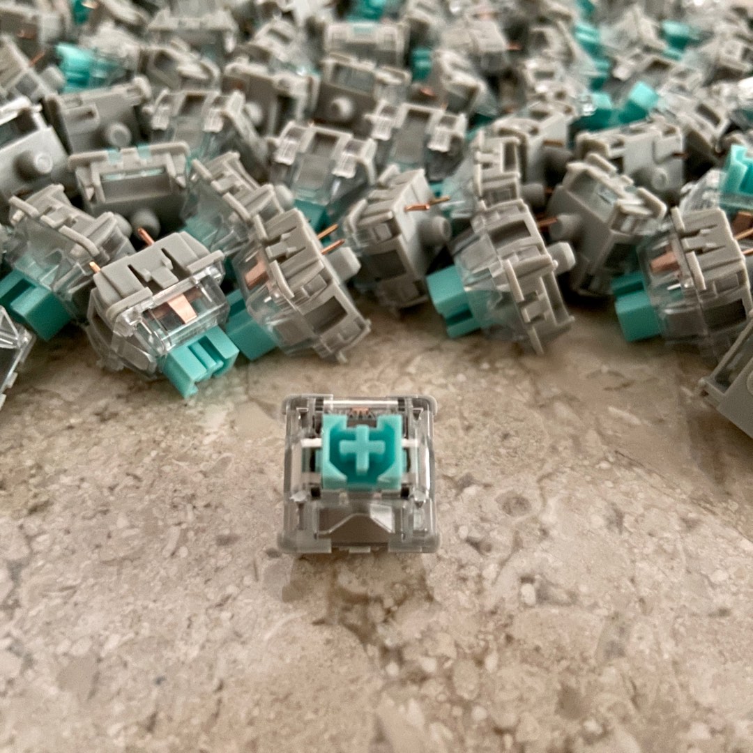 Momoka (MMK) Frog Linear Switches (x100), Computers & Tech, Parts ...