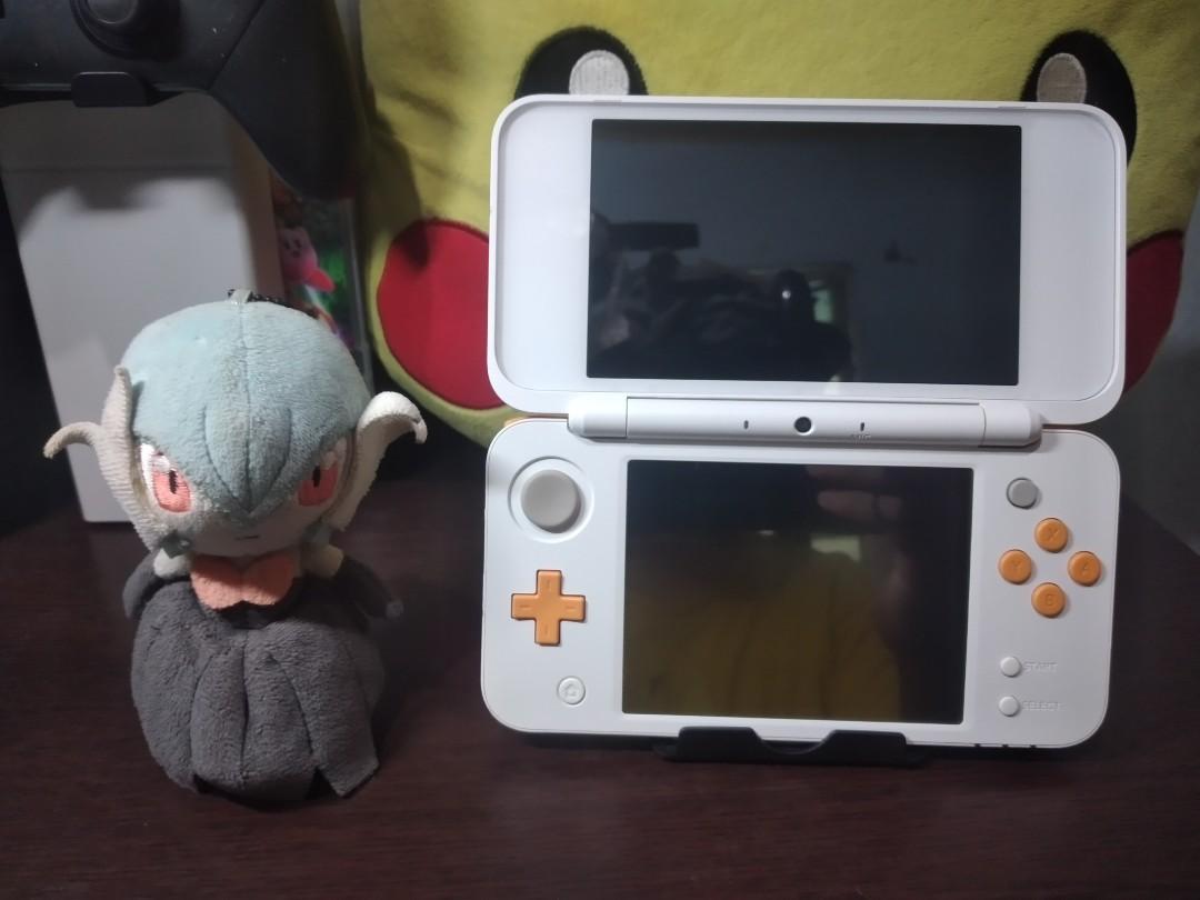 Nintendo 2DS XL White (CFW), Video Gaming, Video Game Consoles ...