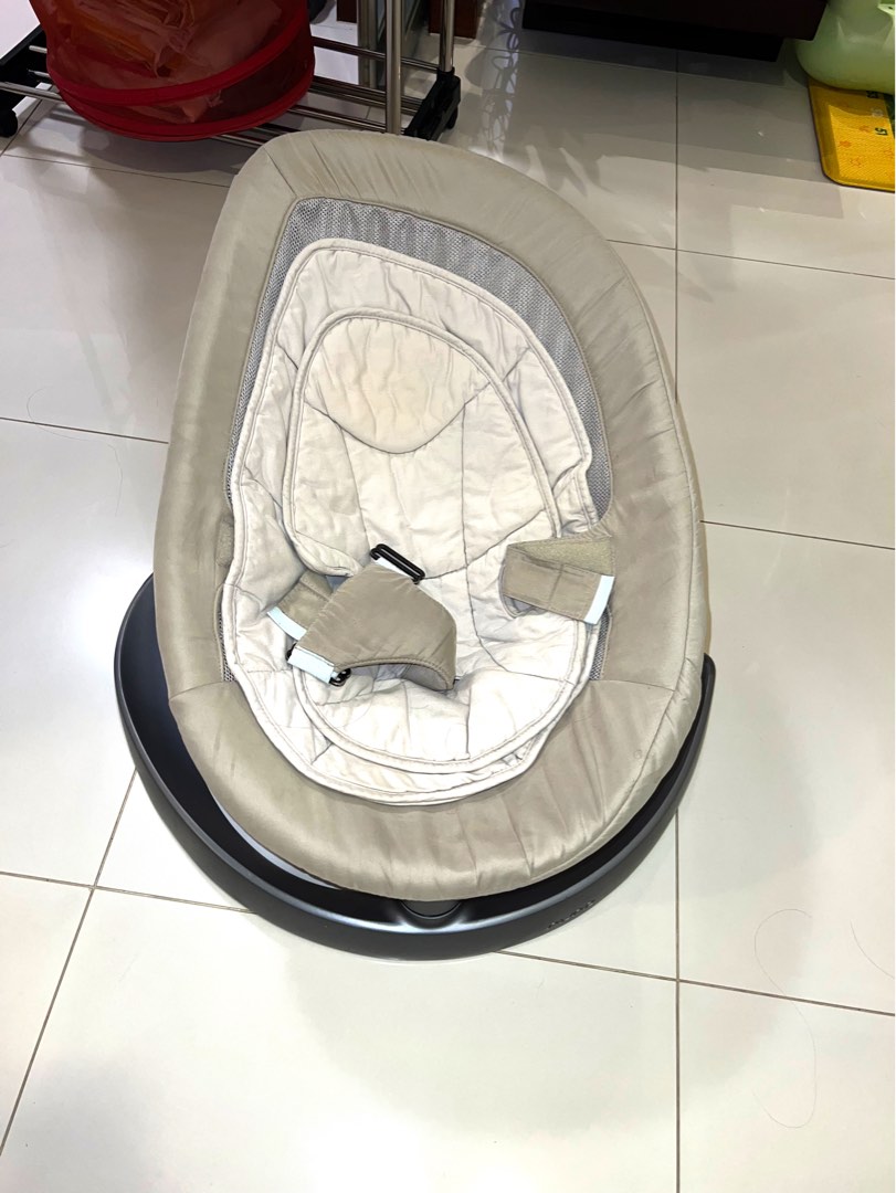 Nuna Baby Rocker, Babies & Kids, Infant Playtime on Carousell