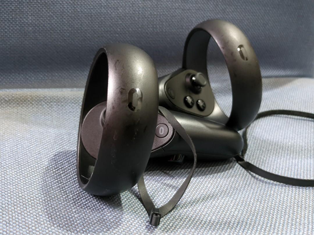 Oculus Rift s controller, Video Gaming, Gaming Accessories, Virtual ...