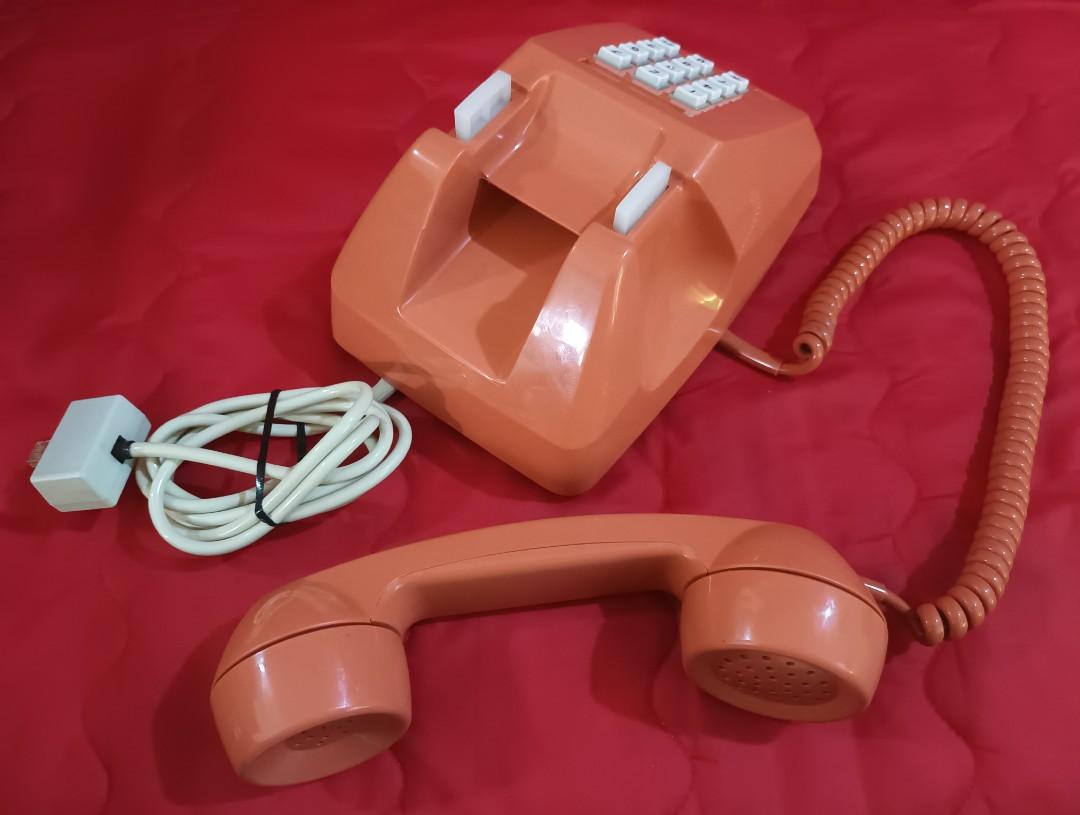 Old Telephone, Hobbies & Toys, Memorabilia & Collectibles, Vintage ...