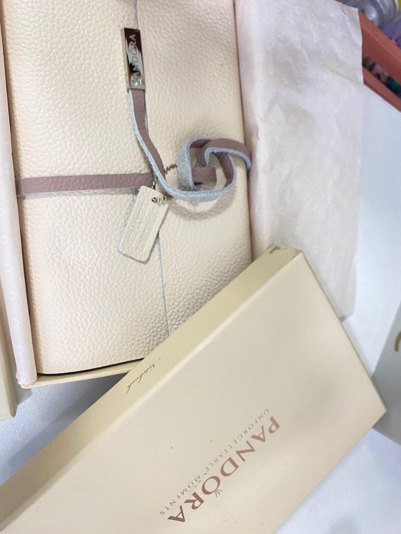 Pandora collectible Pen and Notebook, Hobbies & Toys, Memorabilia ...