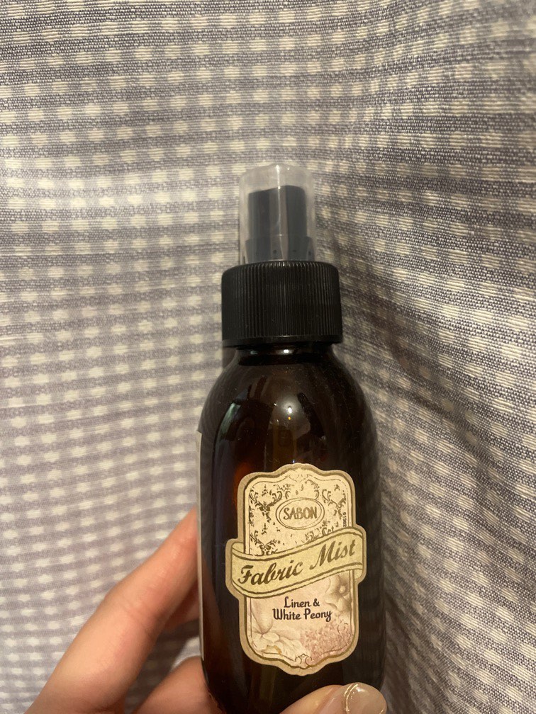 Sabon 白牡丹亞麻花衣物香薰噴霧 (100ml), 其他, 其他 - Carousell