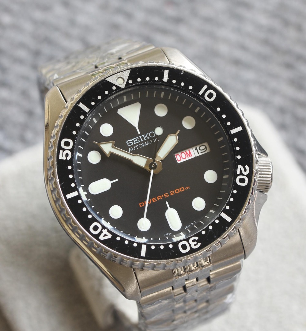 Seiko SKX007k, Men's Fashion, Watches & Accessories, Watches on Carousell