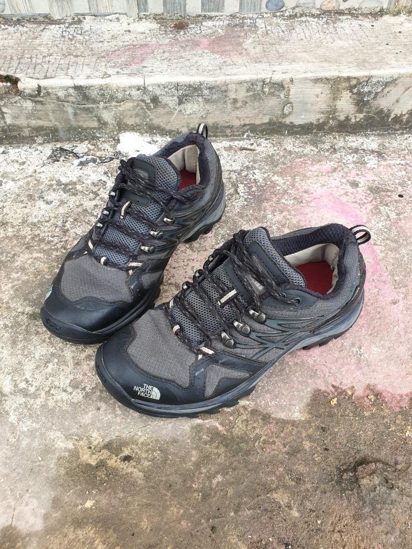 Sepatu TNF, Fesyen Pria, Sepatu , Sepatu Boot di Carousell