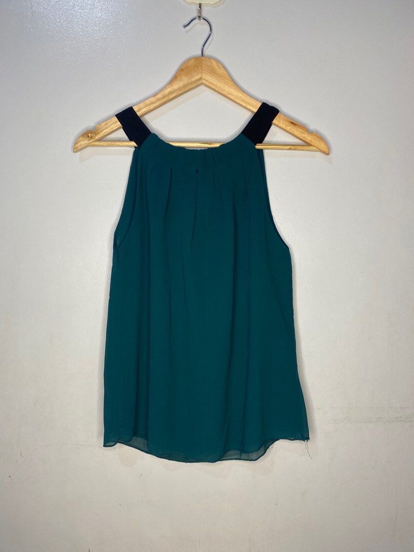 sleeveles- Liberte brand- medium, Women's Fashion, Tops, Sleeveless on ...