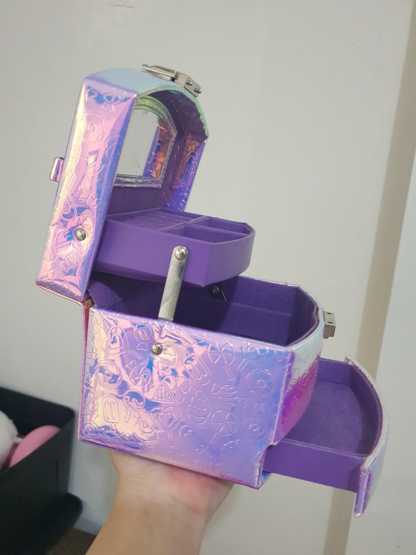 SMIGGLE Jewelry box, Babies & Kids, Babies & Kids Fashion on Carousell
